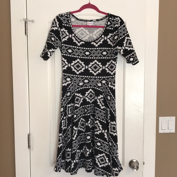 LuLaRoe | Dresses | Lularoe Nicole Dress | Poshmark